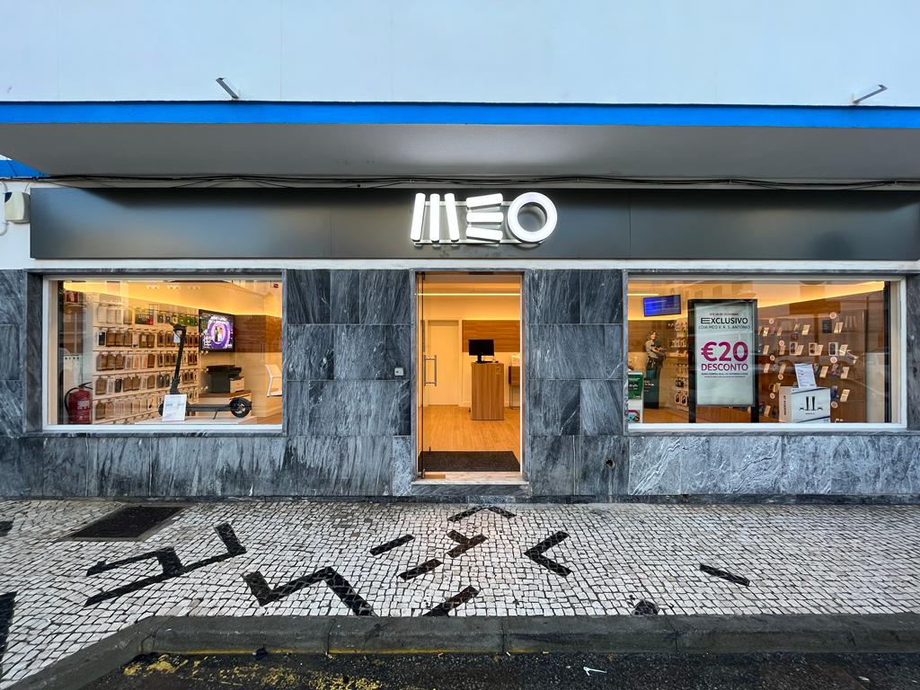 VRSA | Conceito de Loja de Proximidade da Altice Portugal na nova Loja ...