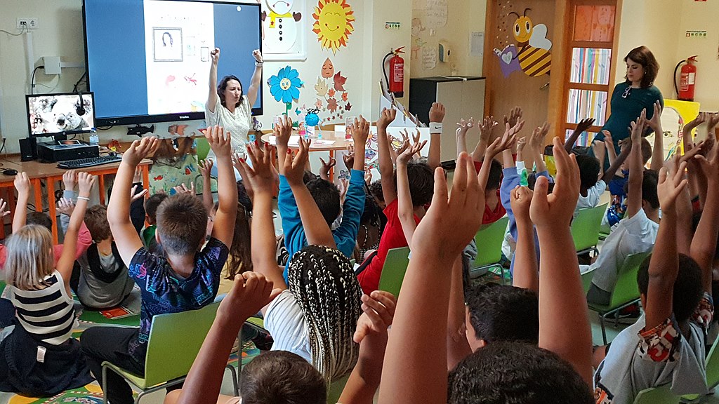 QUARTEIRA | Esc. da Abelheira: Rute Rodrigues apresenta o livro “Pedro ...